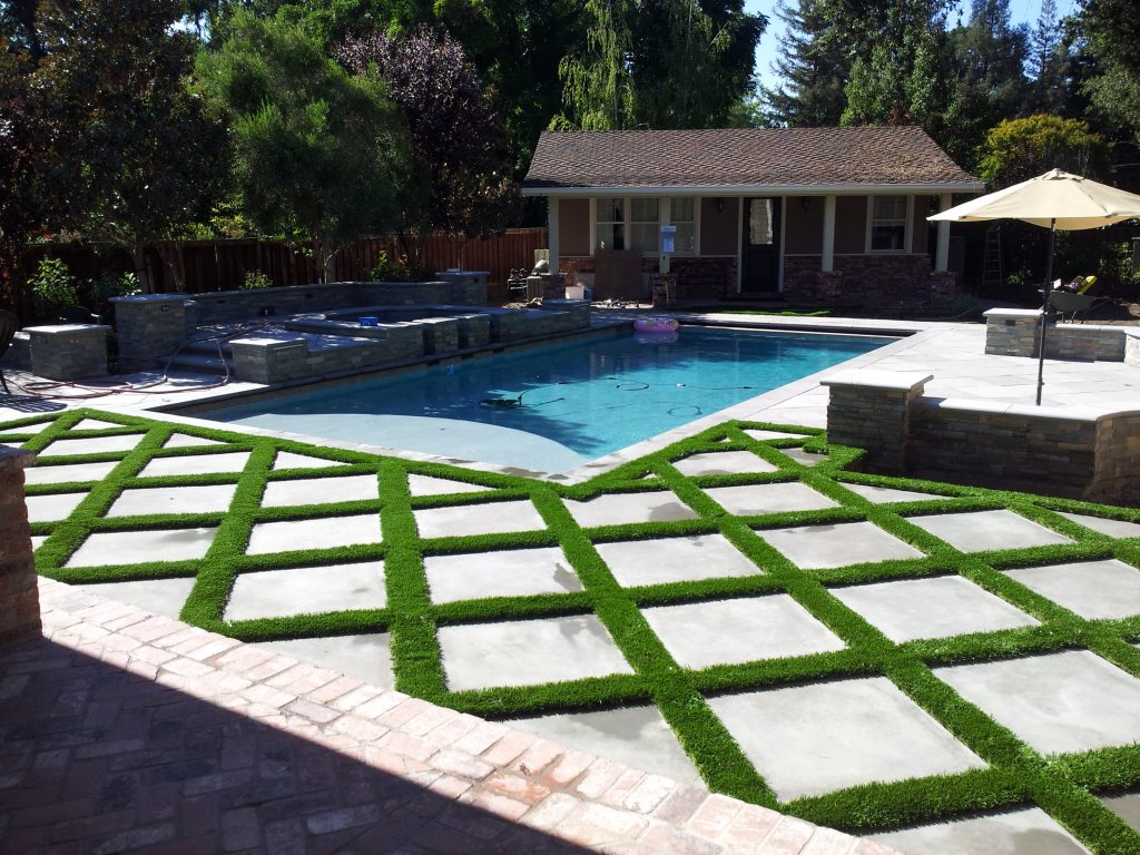 GrassTex Turf Review | Floors, Flooring, Carpet and More!